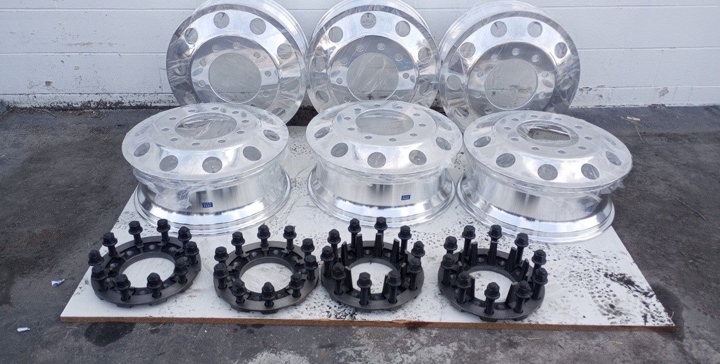 Polished Aluminum Truck Wheels