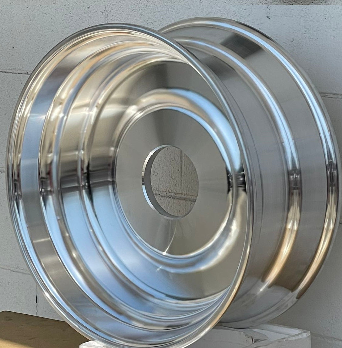 ALUMINUM BLANK SINGLE WHEEL 19.5x7.5 polished outside for all position ...