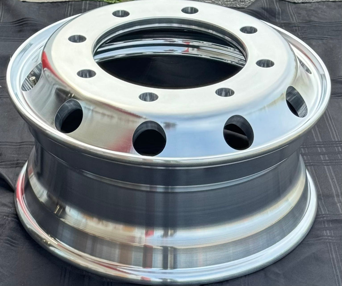aluminum wheel 17.5"x6.75" Forged Aluminum Deepside polished 8-Hole, 2 – american truck wheels