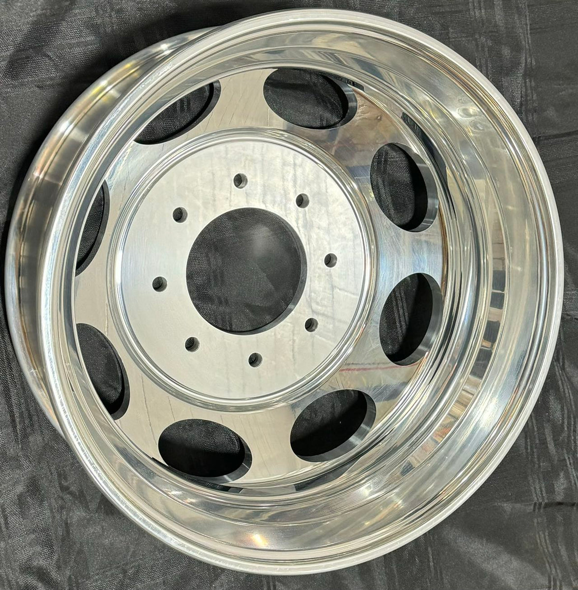 ALUMINUM BLANK WHEEL 19.5x6.00 with 8 handholes Oval 116mm CBD, polish ...